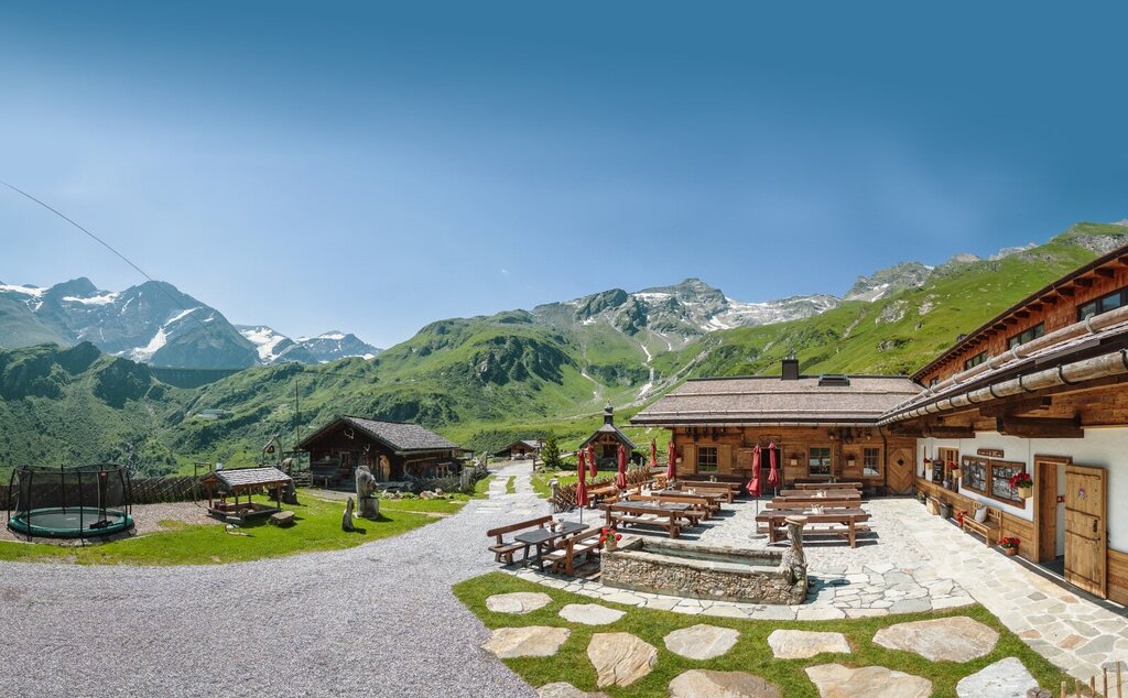 Fürthermoar Alm at Nationalpark Hohe Tauern